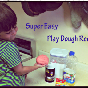 Super Easy Play Dough Recipe - Flour, Salt, Oil and Water - Jinxy Kids