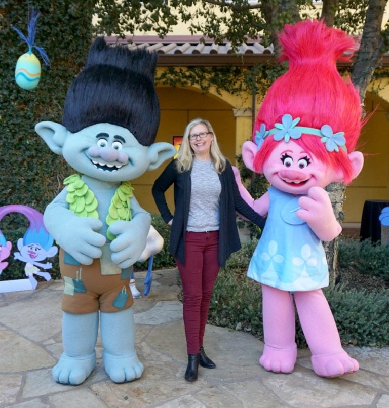 Trolls Gift Guide - Fun Toys, Clothes and Gifts for DreamWorks Trolls ...