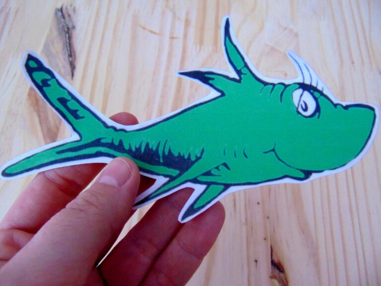 Dr. Seuss One Fish Two Fish Game with Printable Pieces - Jinxy Kids