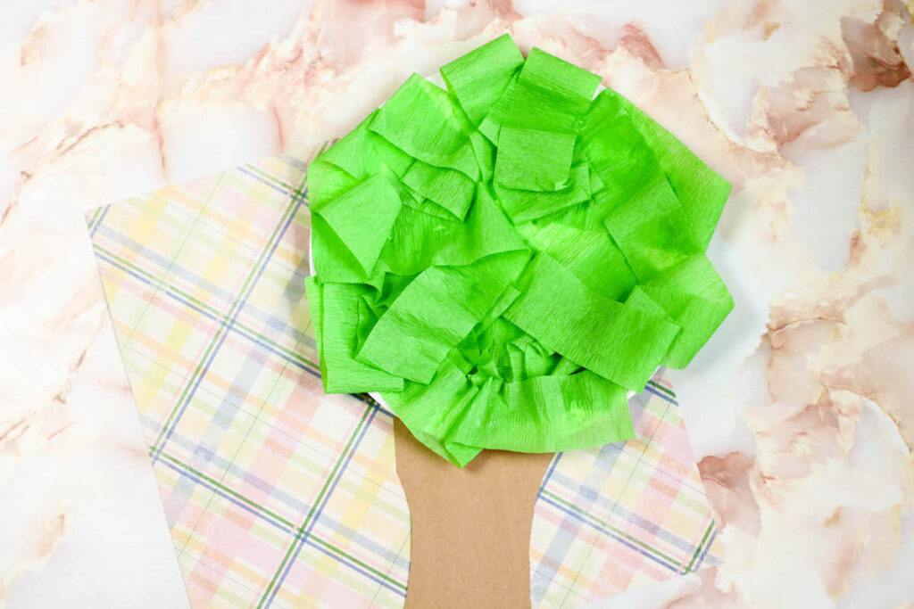 Tree Paper Plate Craft - Jinxy Kids